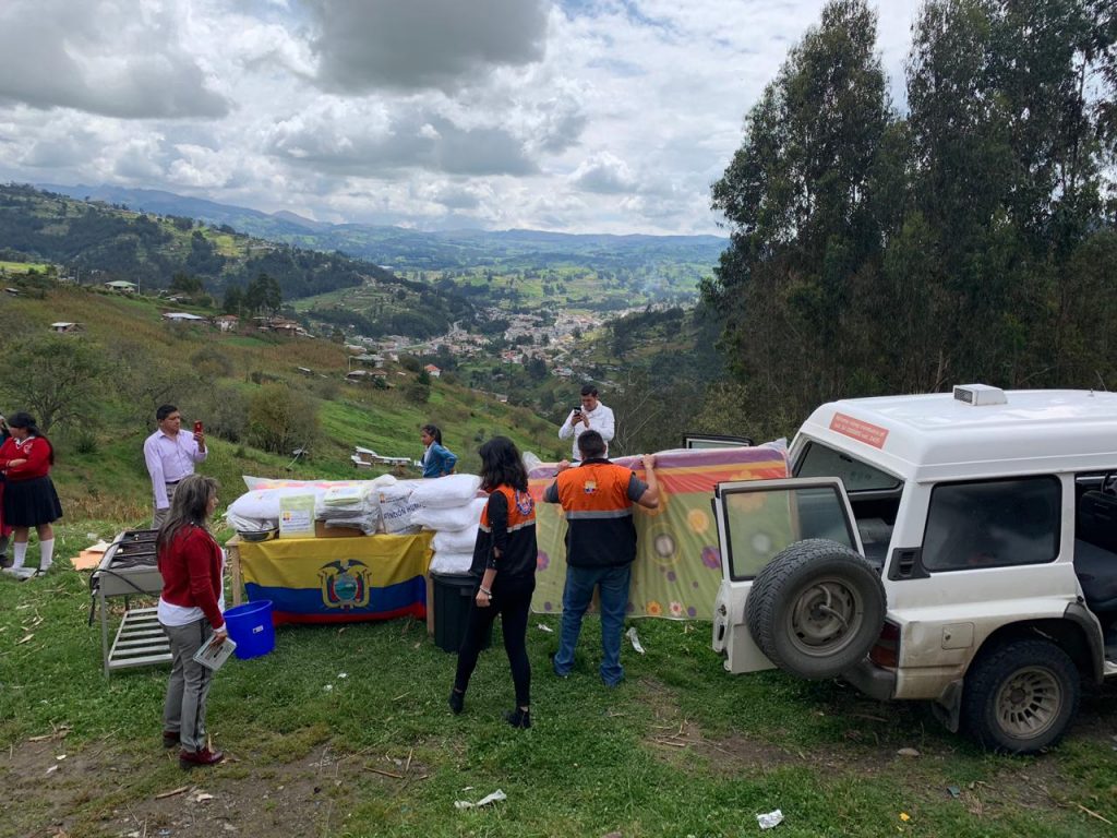 SNGRE entregó asistencia humanitaria a familia afectada por explosión ...